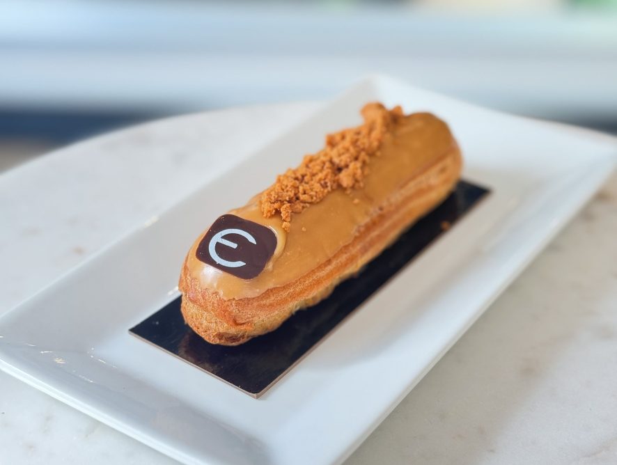 Biscoff Eclair – Pastry Xpo